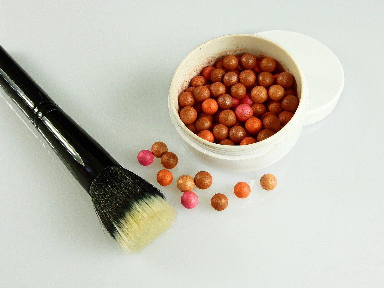 Healthy Tips For Beautifying - Harcourt Health