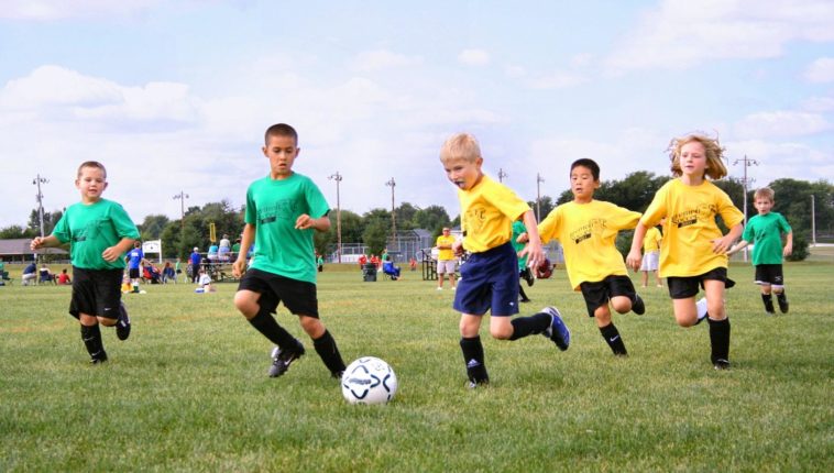 Five Reasons Your Child Should Practice a Sport - Harcourt Health